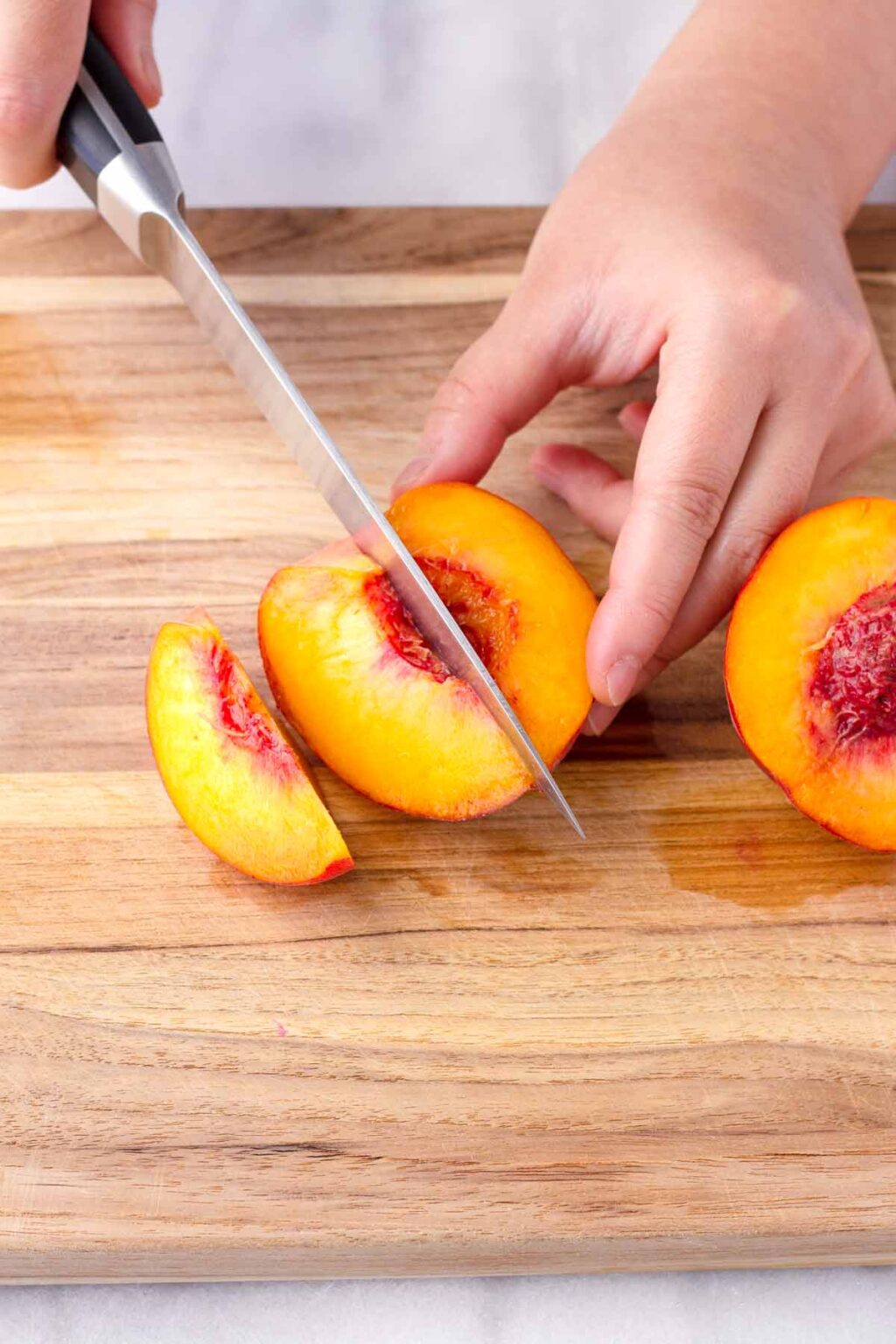How To Cut a Peach (Tutorial) - Cooking For My Soul