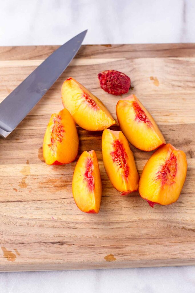 How To Cut a Peach (Tutorial) - Cooking For My Soul