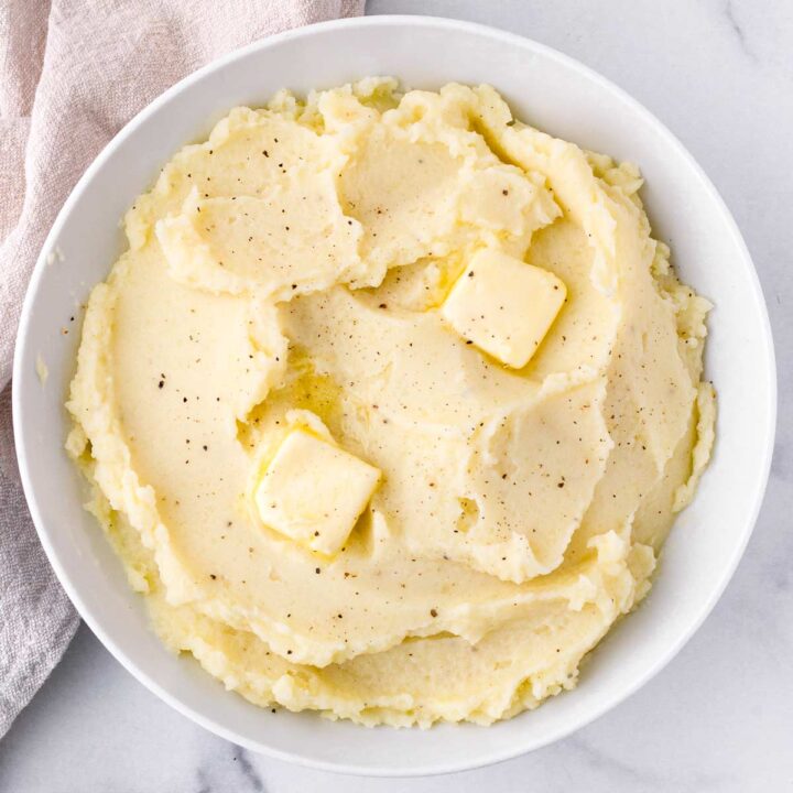 How to Make the Best Fluffy Mashed Potatoes - Cooking For My Soul