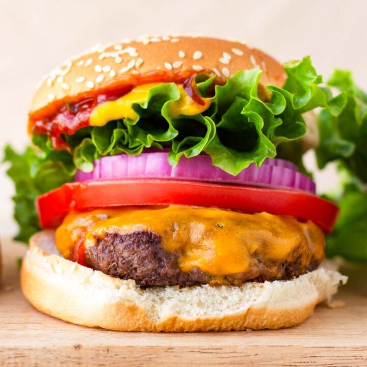 Perfect Homemade Burger - Cooking For My Soul